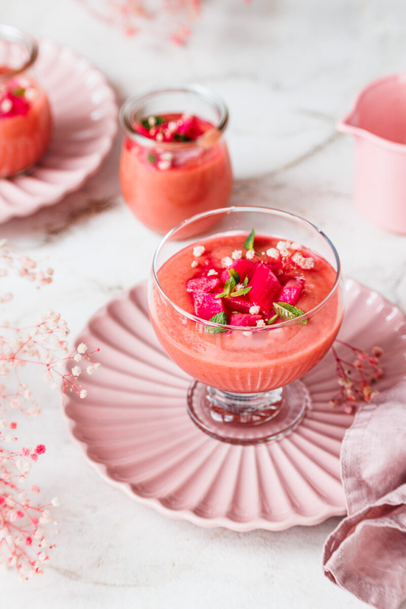 Rhabarber-Pudding mit Vanille: Köstliche Frühlingsleckerei