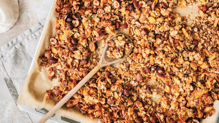 Granola ohne Zucker: Knuspermüsli selber machen